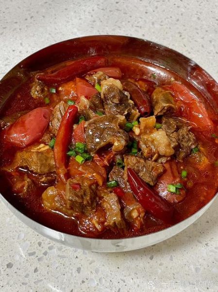 西红柿牛肉怎么炖才好吃_西红柿牛肉的营养价值-第3张图片-山城妙识 西红柿牛肉怎么炖才好吃_西红柿牛肉的营养价值-第3张图片-山城妙识