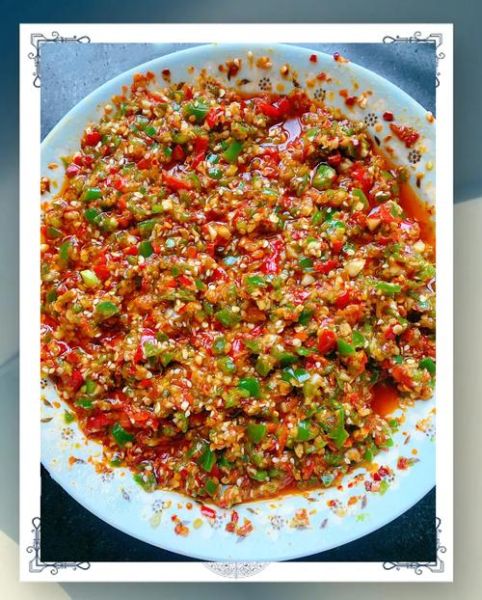 广东蒜蓉辣椒酱怎么做_蒜蓉辣椒酱正宗做法-第3张图片-山城妙识 广东蒜蓉辣椒酱怎么做_蒜蓉辣椒酱正宗做法-第3张图片-山城妙识