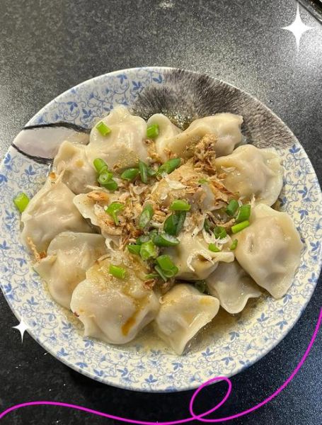 煮饺子要放什么调料_饺子蘸料怎么调才好吃-第2张图片-山城妙识