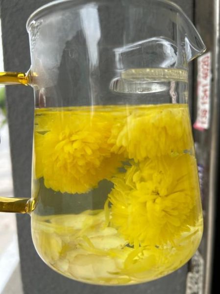 菊花灌珍珠奶茶怎么做_菊花灌珍珠奶茶好喝吗-第3张图片-山城妙识