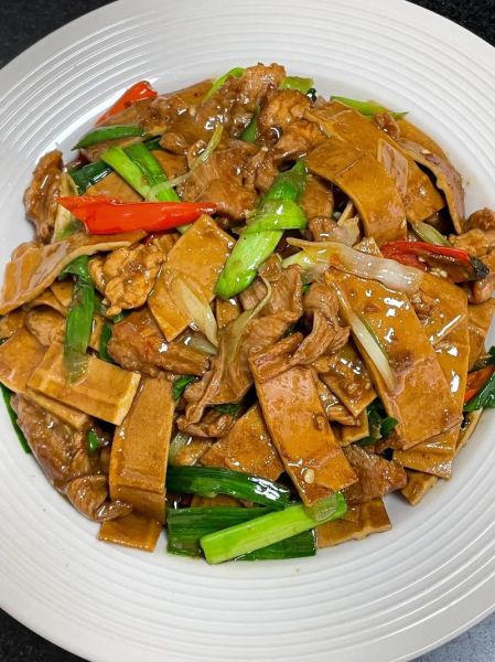 豆腐干炒肉怎么炒好吃_豆腐干炒肉的家常做法-第1张图片-山城妙识