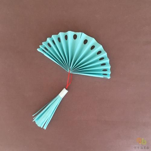 古风扇子怎么折_折纸古风扇子教程-第3张图片-山城妙识