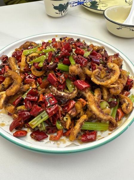 干炸鱿鱼怎么做_干炸鱿鱼怎么炸才酥脆-第2张图片-山城妙识