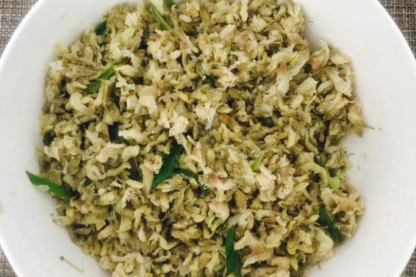 蒸洋槐花的热量是多少_减肥能吃吗-第1张图片-山城妙识 蒸洋槐花的热量是多少_减肥能吃吗-第1张图片-山城妙识