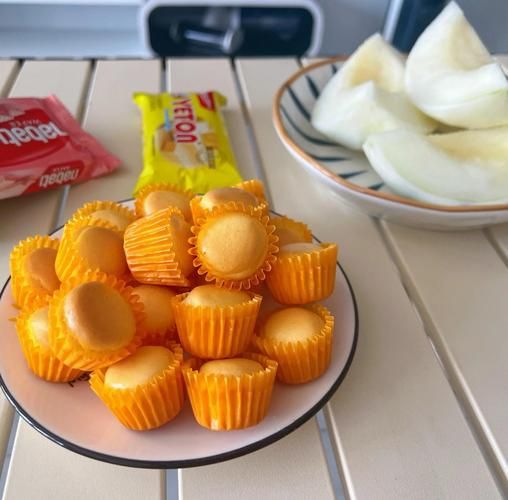 迷你小蛋糕怎么做_迷你小蛋糕需要烤多久-第3张图片-山城妙识