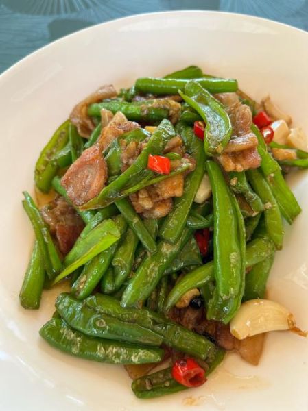 豆角怎么做好吃_豆角炒肉的做法-第2张图片-山城妙识