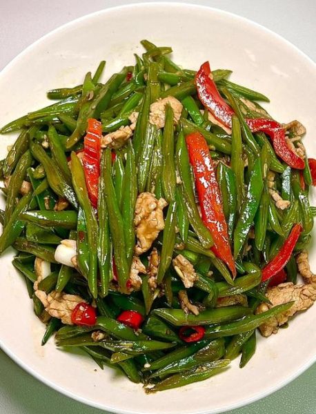 豆角怎么做好吃_豆角炒肉的做法-第3张图片-山城妙识