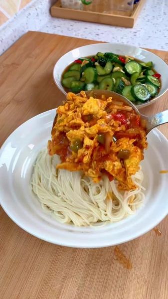 西红柿鸡蛋拌面怎么做_西红柿鸡蛋拌面热量高吗-第2张图片-山城妙识 西红柿鸡蛋拌面怎么做_西红柿鸡蛋拌面热量高吗-第2张图片-山城妙识