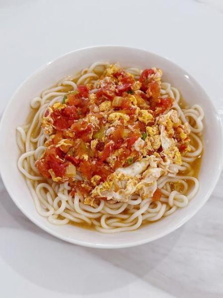 西红柿茄丁打卤面怎么做_西红柿茄丁打卤面好吃吗-第1张图片-山城妙识