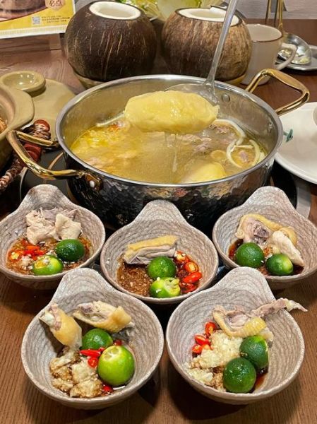 广州榴莲鸡煲怎么做_正宗榴莲鸡煲配方-第3张图片-山城妙识 广州榴莲鸡煲怎么做_正宗榴莲鸡煲配方-第3张图片-山城妙识