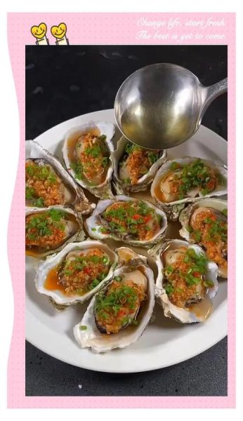 蒜蓉生蚝肉怎么做_蒜蓉生蚝肉蒸多久才嫩-第1张图片-山城妙识