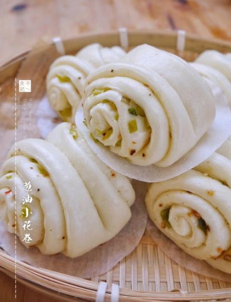 葱油花卷馒头怎么做_家常葱油花卷做法-第1张图片-山城妙识