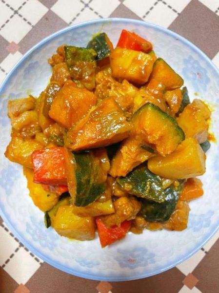 窝瓜炖土豆怎么做才入味_窝瓜炖土豆的家常做法窍门-第2张图片-山城妙识