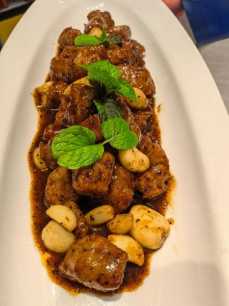 徽菜代表菜有哪些_徽菜经典菜排名前十-第2张图片-山城妙识