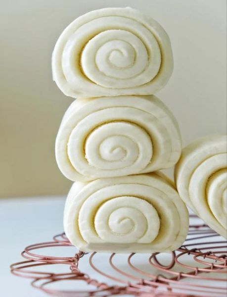 蒸馒头放黄油好吃吗_黄油馒头的做法与口感-第1张图片-山城妙识