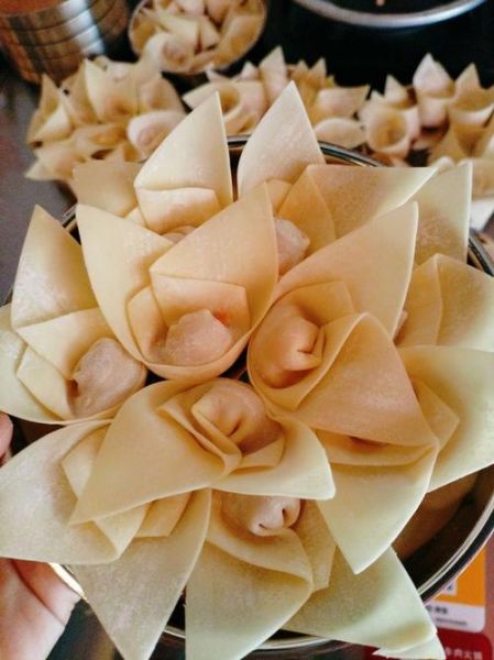 四川抄手怎么包_四川抄手包法步骤-第2张图片-山城妙识