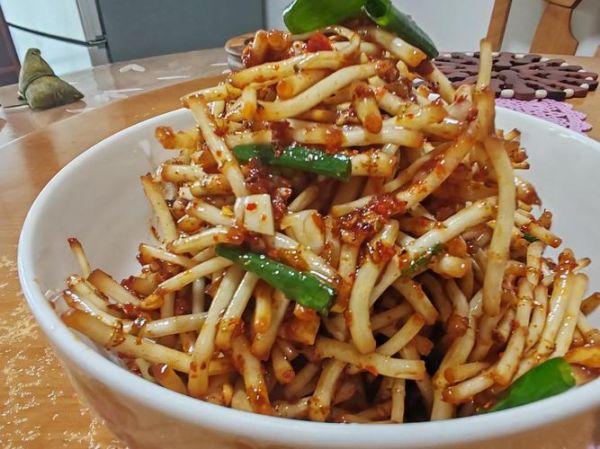 鱼腥草怎么吃_鱼腥草的做法大全-第3张图片-山城妙识