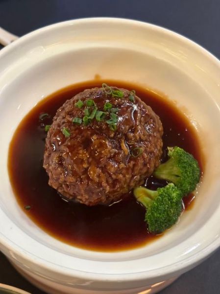 红烧狮子头配什么菜好吃_经典搭配推荐-第1张图片-山城妙识