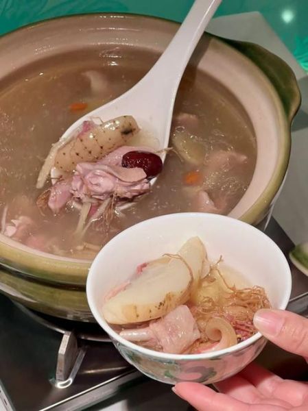 天麻炖鸡汤的做法大全_天麻炖鸡汤的功效与禁忌-第3张图片-山城妙识