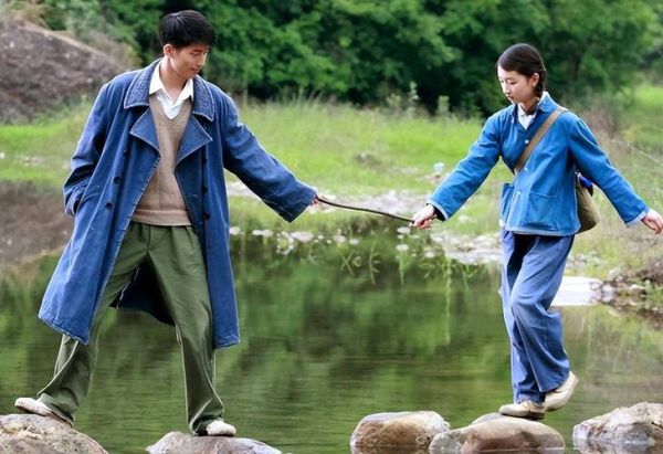 山楂树之恋在线观看_山楂树之恋哪里能看正版-第2张图片-山城妙识