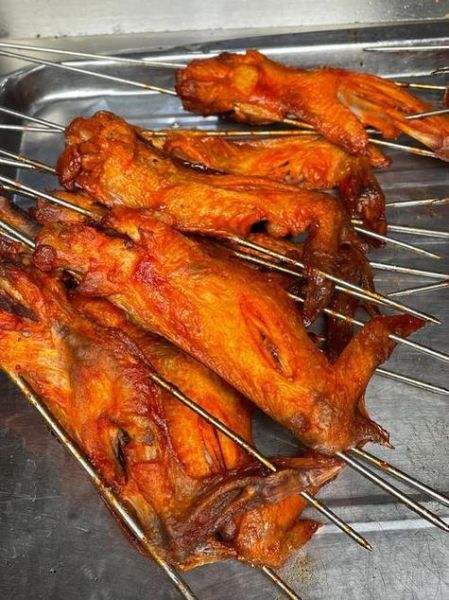 奥尔良烤翅调料怎么腌制鸡翅_腌制多久才入味-第2张图片-山城妙识