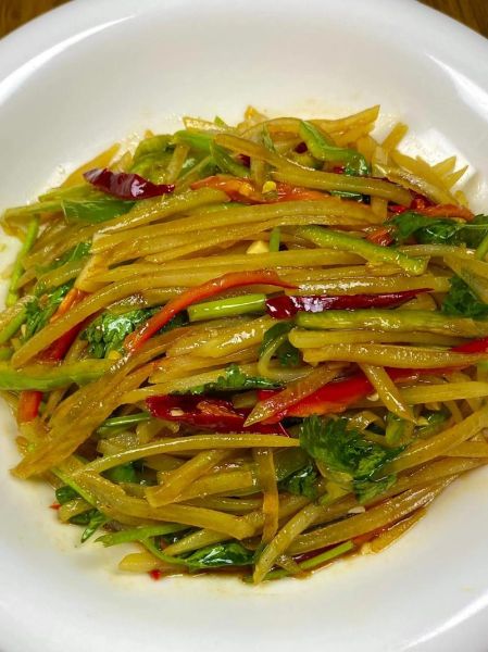 凉拌土豆丝怎么做_土豆丝焯水几分钟才脆-第3张图片-山城妙识