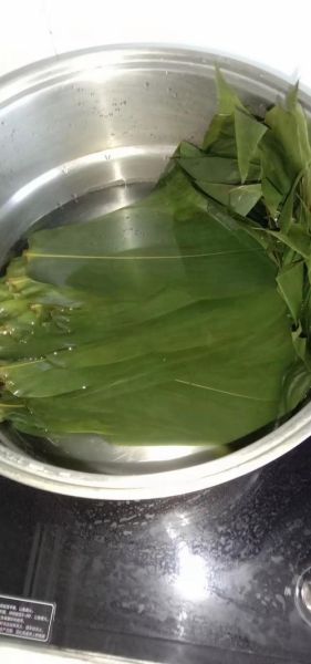 粽子叶泡多久可以包粽子_新鲜粽叶怎么处理-第1张图片-山城妙识