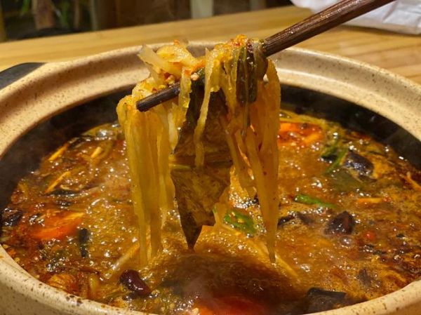 酸菜火锅怎么做_酸菜火锅正宗做法-第1张图片-山城妙识