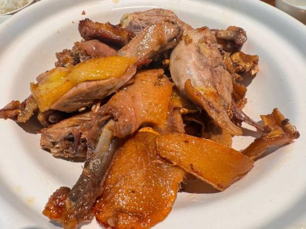 姜母鸭的做法最正宗的做法_姜母鸭用什么鸭最好-第2张图片-山城妙识 姜母鸭的做法最正宗的做法_姜母鸭用什么鸭最好-第2张图片-山城妙识