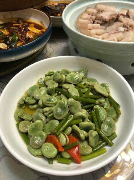 蚕豆怎么红烧好吃_蚕豆红烧要不要焯水-第3张图片-山城妙识