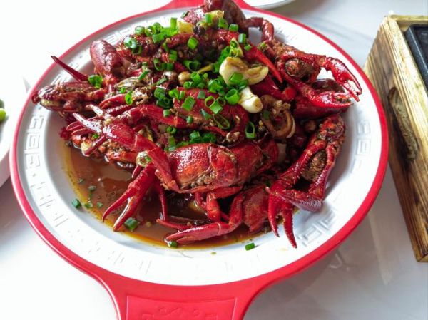 油焖小龙虾怎么做_油焖小龙虾的做法步骤-第3张图片-山城妙识