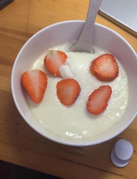 双皮奶怎么去蛋清腥味_蛋清腥味去除技巧-第3张图片-山城妙识