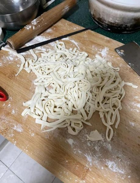 手工面条怎么做好吃_手工面条需要醒面多久-第1张图片-山城妙识