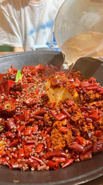 重庆美食有哪些_重庆火锅为什么这么辣-第2张图片-山城妙识