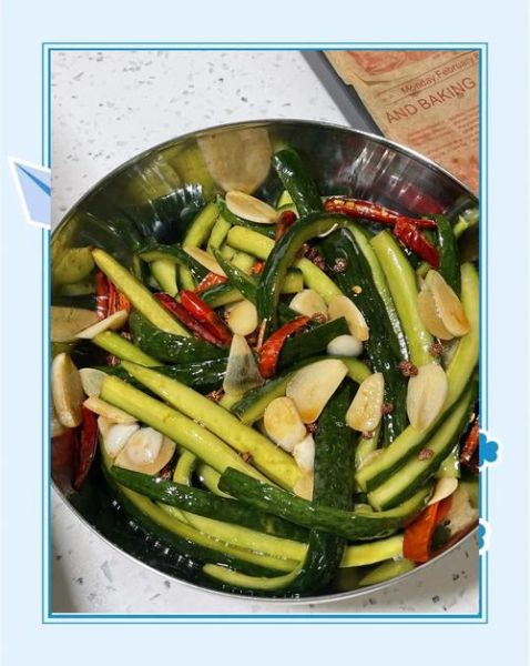 家常凉拌黄瓜怎么做_简单开胃小菜推荐-第3张图片-山城妙识