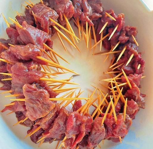 牙签牛肉选哪里的牛肉_牙签牛肉用什么部位最好-第2张图片-山城妙识 牙签牛肉选哪里的牛肉_牙签牛肉用什么部位最好-第2张图片-山城妙识