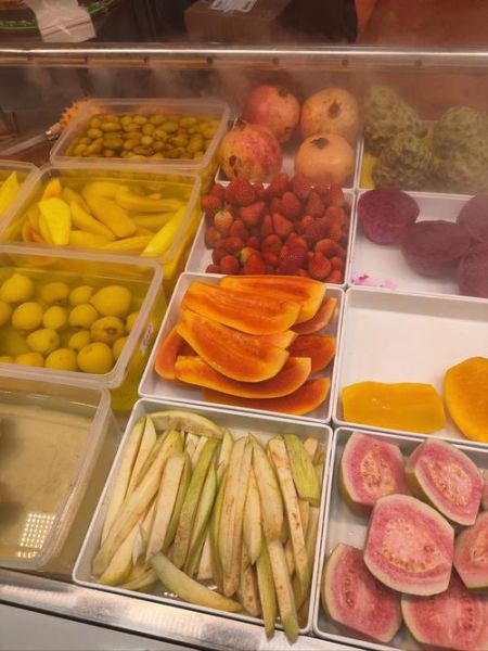 自选水果捞12一斤贵吗_值不值-第2张图片-山城妙识 自选水果捞12一斤贵吗_值不值-第2张图片-山城妙识