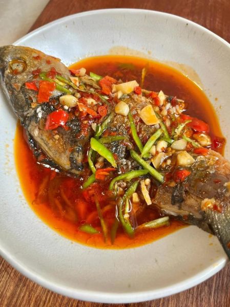鲫鱼怎么做好吃_家常鲫鱼做法图片大全-第1张图片-山城妙识