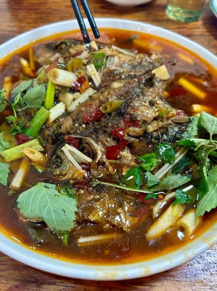 鲫鱼怎么做好吃_家常鲫鱼做法图片大全-第3张图片-山城妙识