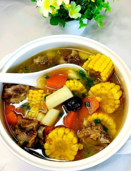 胡萝卜排骨汤的功效与作用_胡萝卜排骨汤怎么做最营养-第1张图片-山城妙识