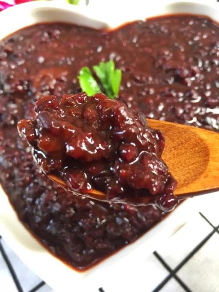 煮黑米粥黑米需要泡吗_黑米粥正确做法-第1张图片-山城妙识