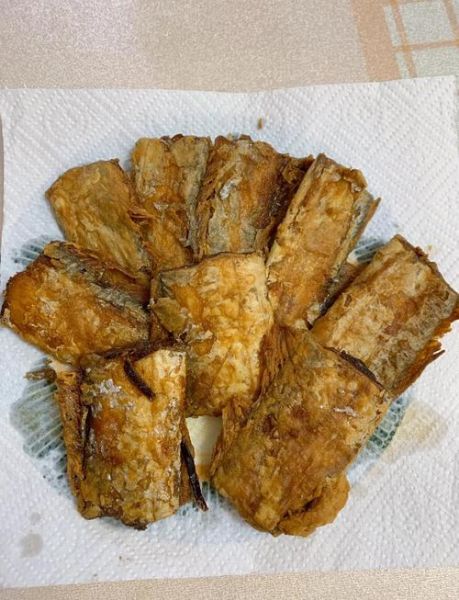 炸带鱼怎么做好吃又酥_炸带鱼的家常做法窍门-第1张图片-山城妙识