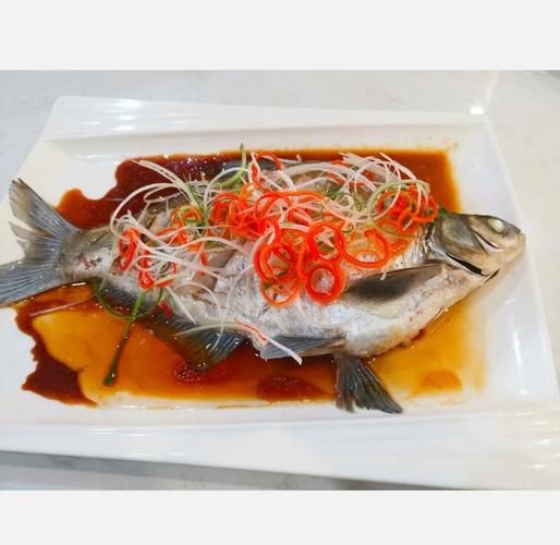 武昌鱼怎么做好吃又简单_清蒸武昌鱼家常做法-第1张图片-山城妙识