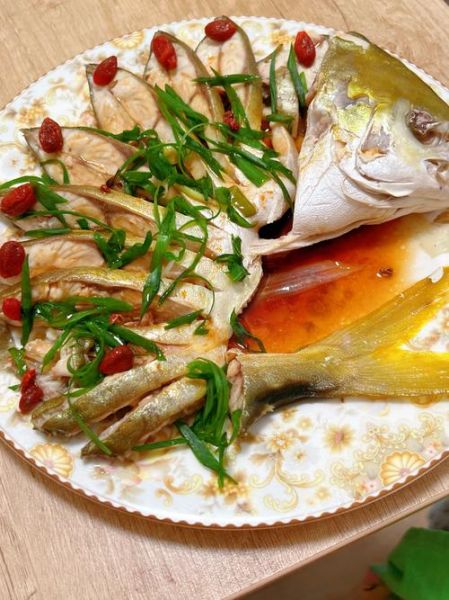 海鲳鱼怎么做好吃_清蒸还是红烧-第2张图片-山城妙识 海鲳鱼怎么做好吃_清蒸还是红烧-第2张图片-山城妙识