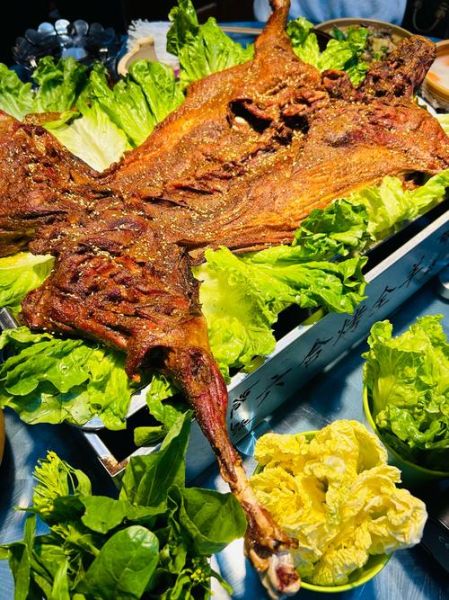 烤全羊的做法_烤全羊的用料-第1张图片-山城妙识