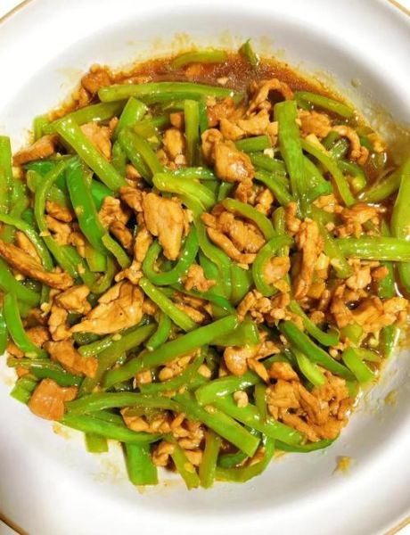 尖椒肉丝怎么炒才嫩_尖椒肉丝家常做法窍门-第1张图片-山城妙识 尖椒肉丝怎么炒才嫩_尖椒肉丝家常做法窍门-第1张图片-山城妙识