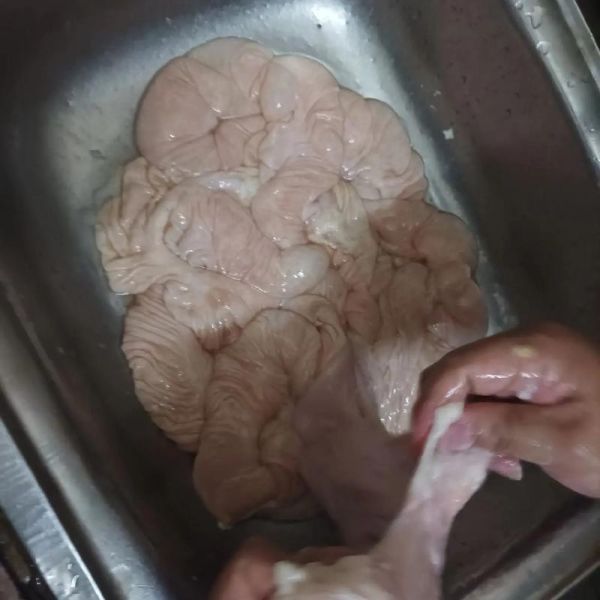 猪大肠怎么清洗_猪大肠怎么卤才脆-第1张图片-山城妙识