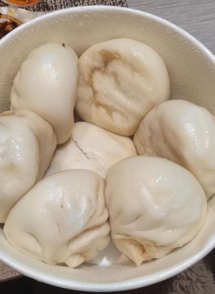 卖小笼包太难了_如何吸引顾客-第1张图片-山城妙识