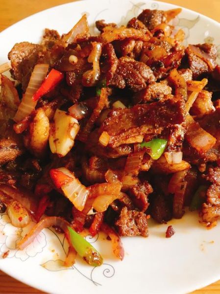 炒烤肉怎么炒才嫩_炒烤肉用什么肉最好-第3张图片-山城妙识 炒烤肉怎么炒才嫩_炒烤肉用什么肉最好-第3张图片-山城妙识