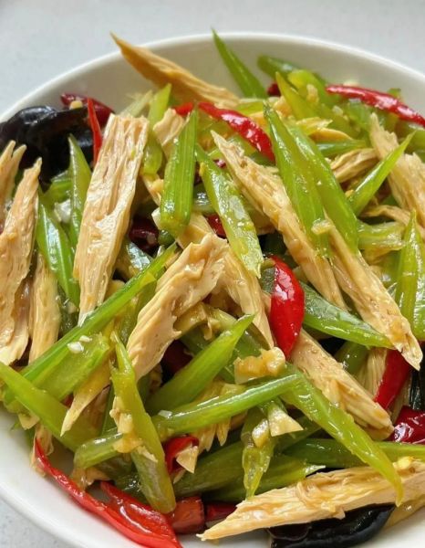 腐竹怎么做好吃_凉拌腐竹做法大全-第1张图片-山城妙识